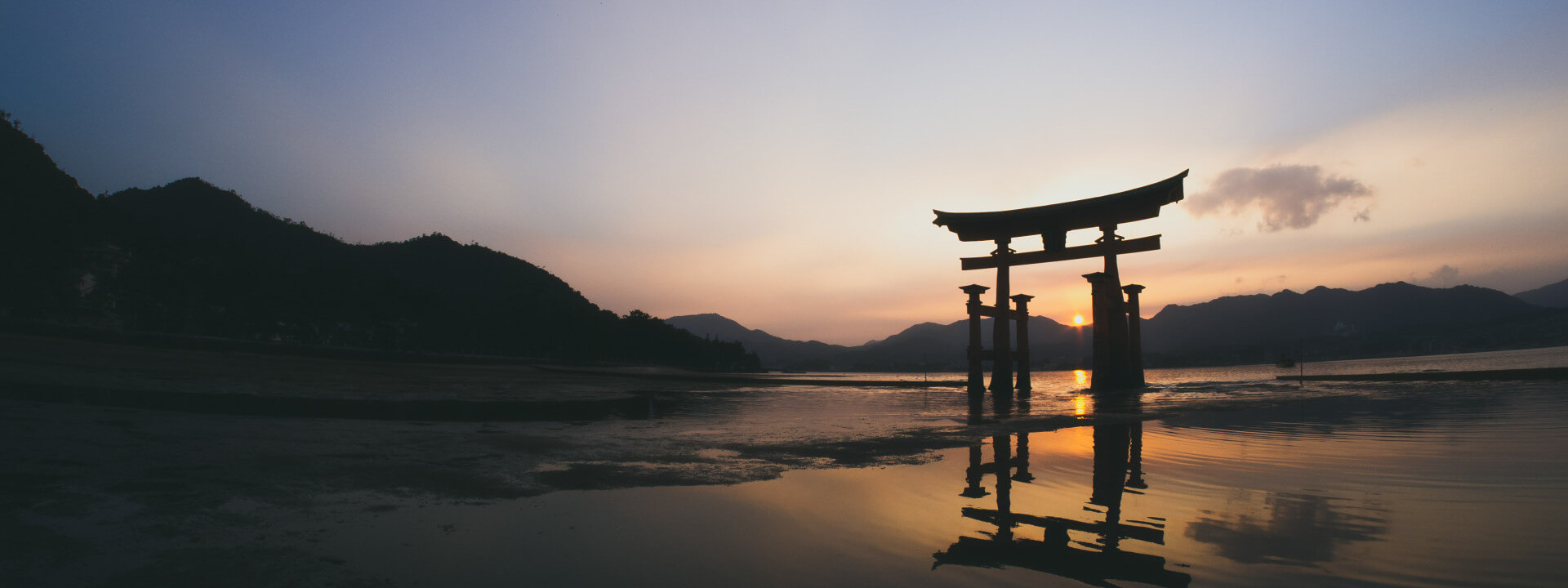 LIVE: Ask Me Anything About Travel Photography with the OM SYSTEM Tech ...